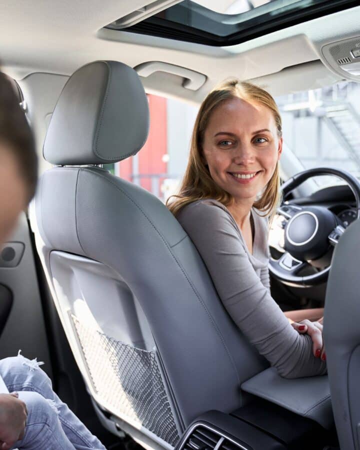 50 Things to Do While Waiting at School Pick up - Suburban Simplicity