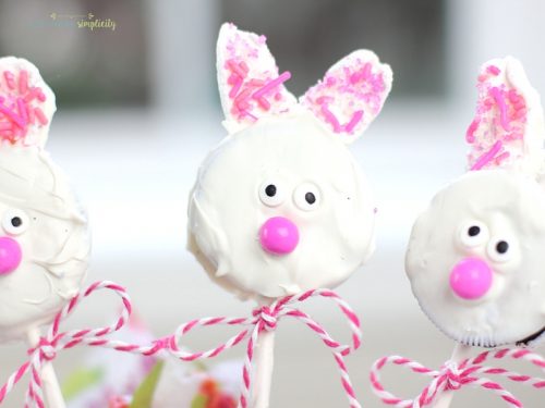 Adorable Easter Oreo Cookie Pops - Suburban Simplicity