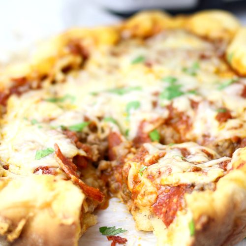 Crock Pot Pizza with Deep Dish Crust - Suburban Simplicity