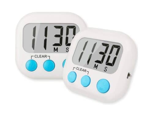 17 Essential Kitchen Tools for Thanksgiving Dinner - Suburban Simplicity