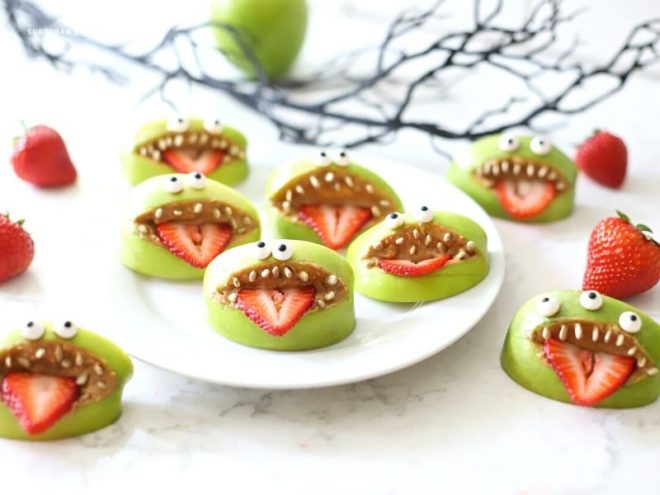 Apple Monster Mouths for Halloween - Suburban Simplicity