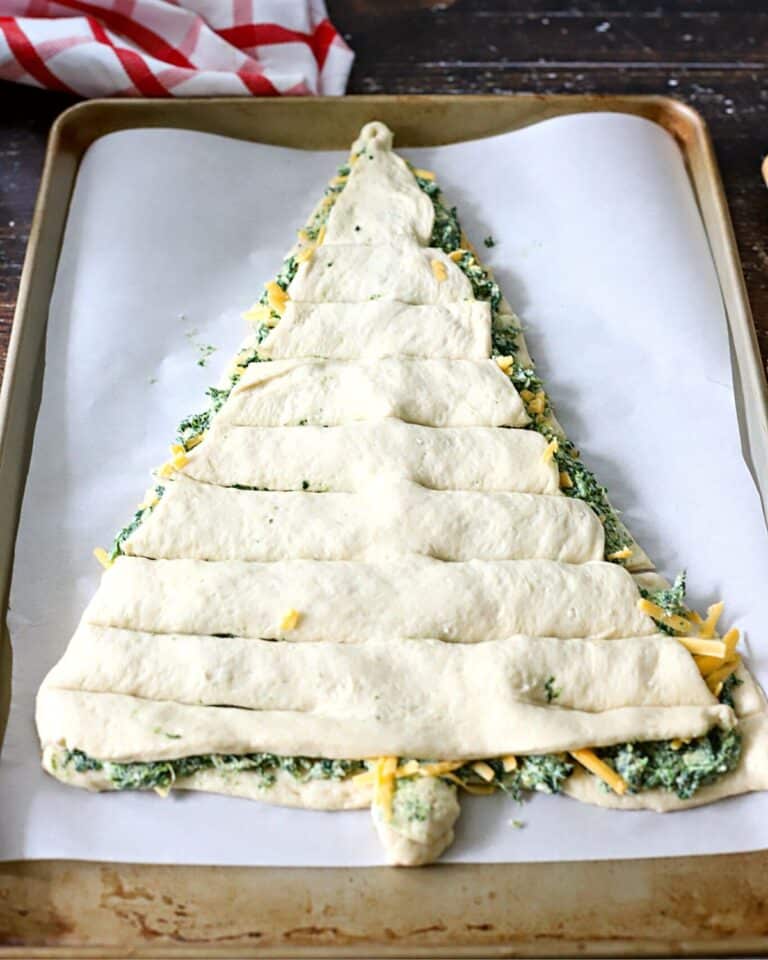 Easy Christmas Tree Appetizer Recipe - Suburban Simplicity