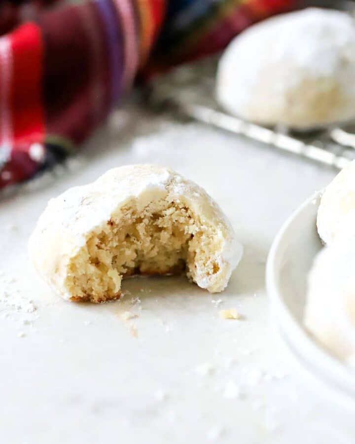 Easy Snowball Cookies Recipe - Suburban Simplicity