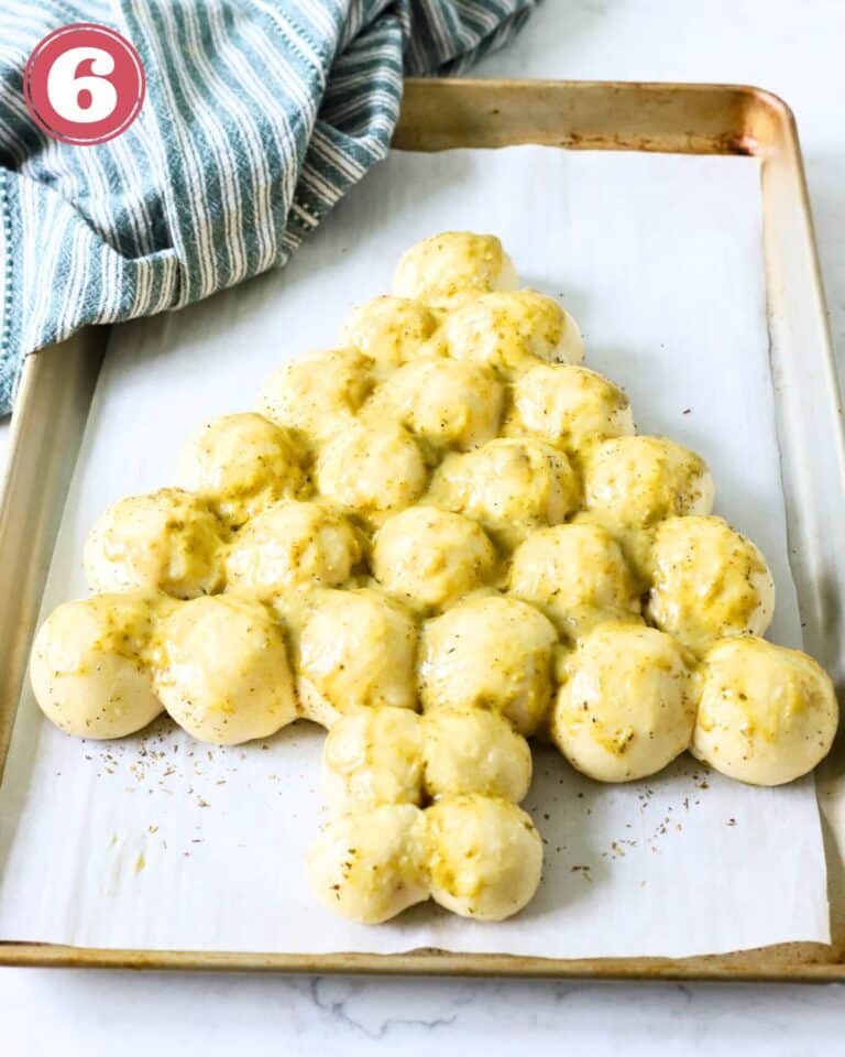 Easy Christmas Tree Pizza Recipe - Suburban Simplicity