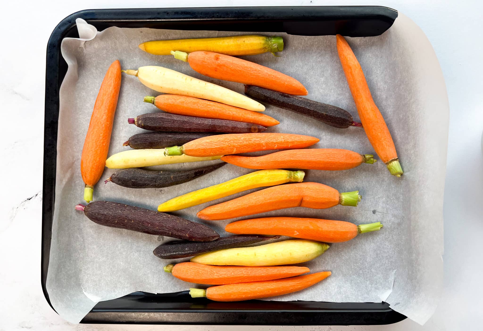 Sheet Pan Honey Roasted Carrots (Video) - Suburban Simplicity
