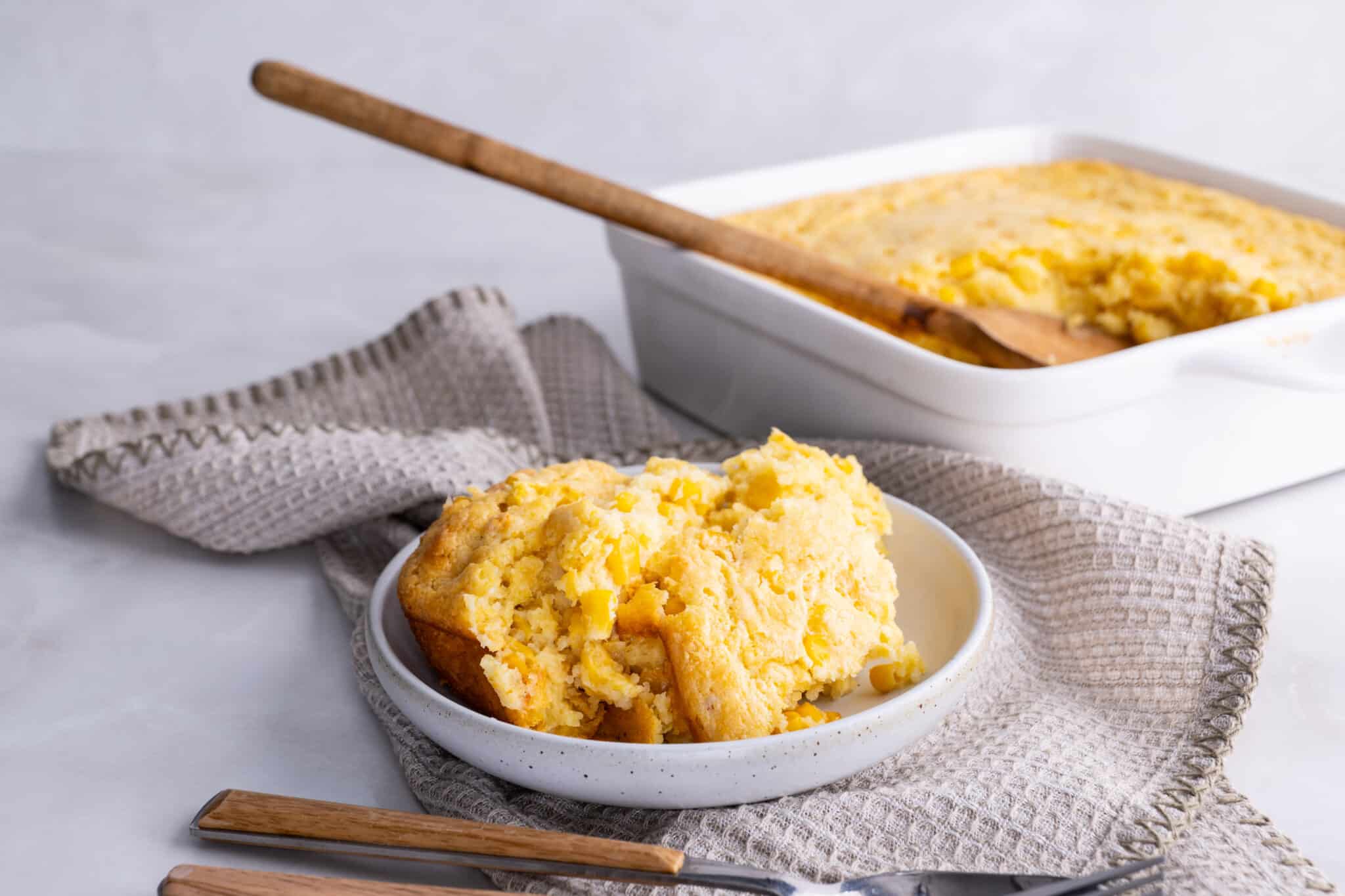 How To Make An Easy And Delicious Corn Souffle (Corn Pudding ...